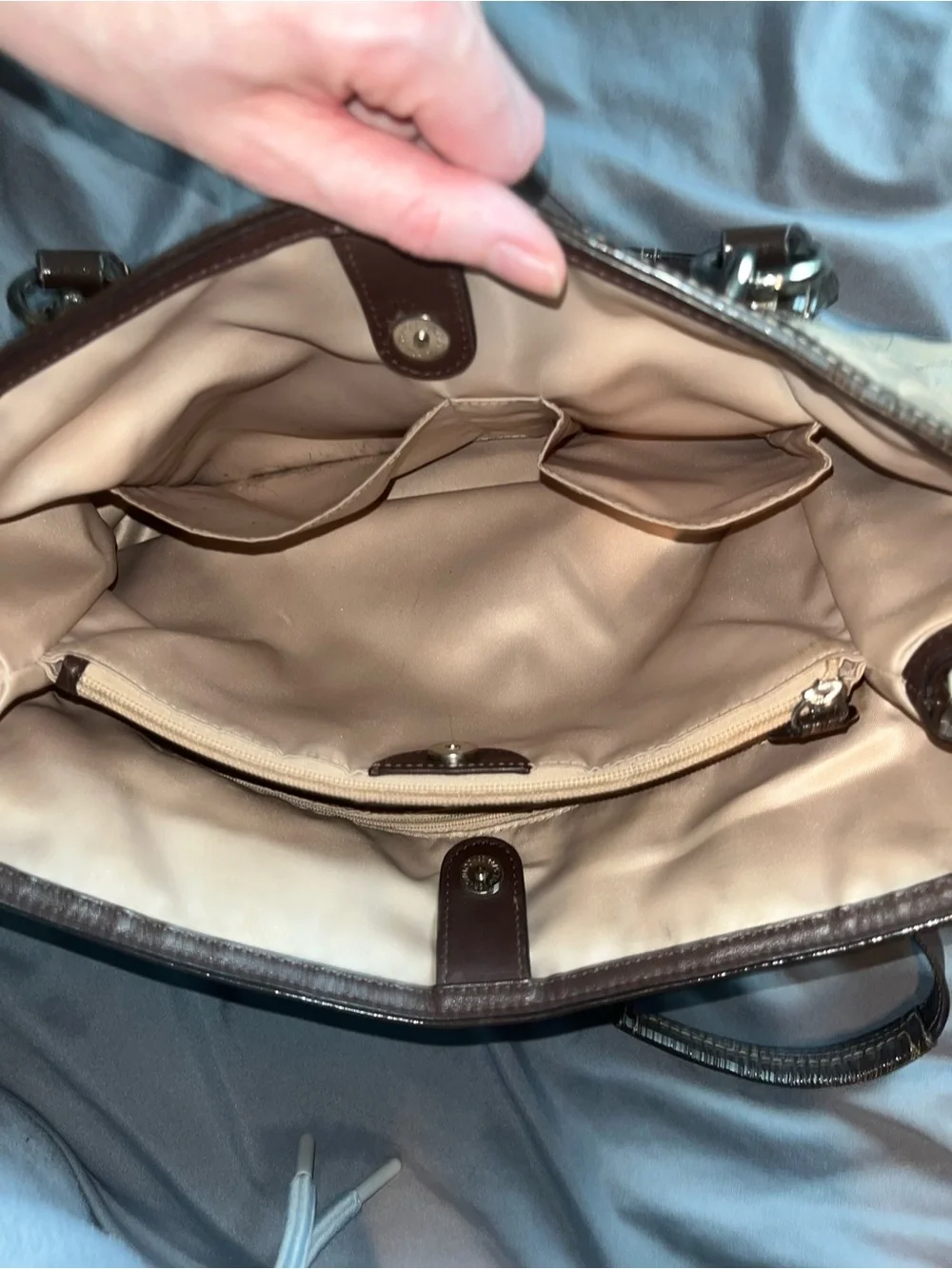 Coach | Bags | Coach Penelope Signature Sateen Handbag F943 In Khaki ...